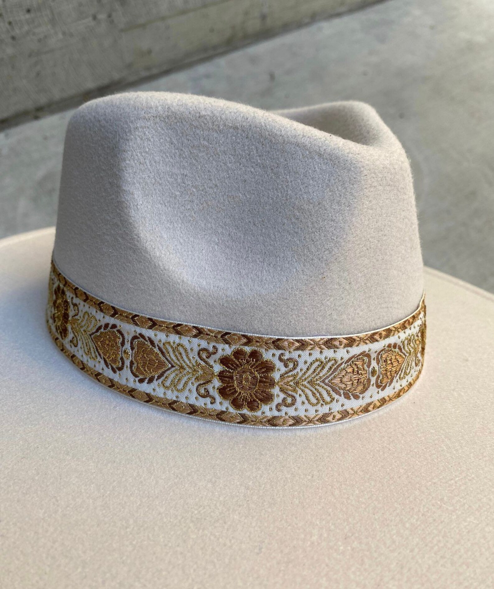 White Fedora Hat for Women-vegan Felt Fedora-wide Brim White - Etsy