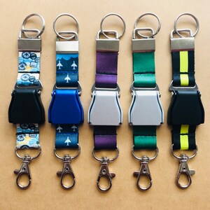 Mini Aircraft Seatbelt Key Holder,id Badge,key Chain,airline Colors ...
