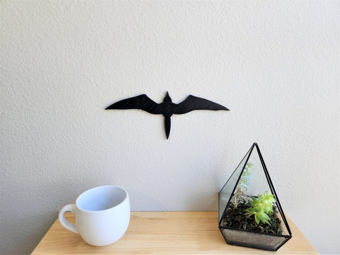 Frigate Wall Art | Iwa Bird Wall Art | Man of War Bird Decor | Birds ...