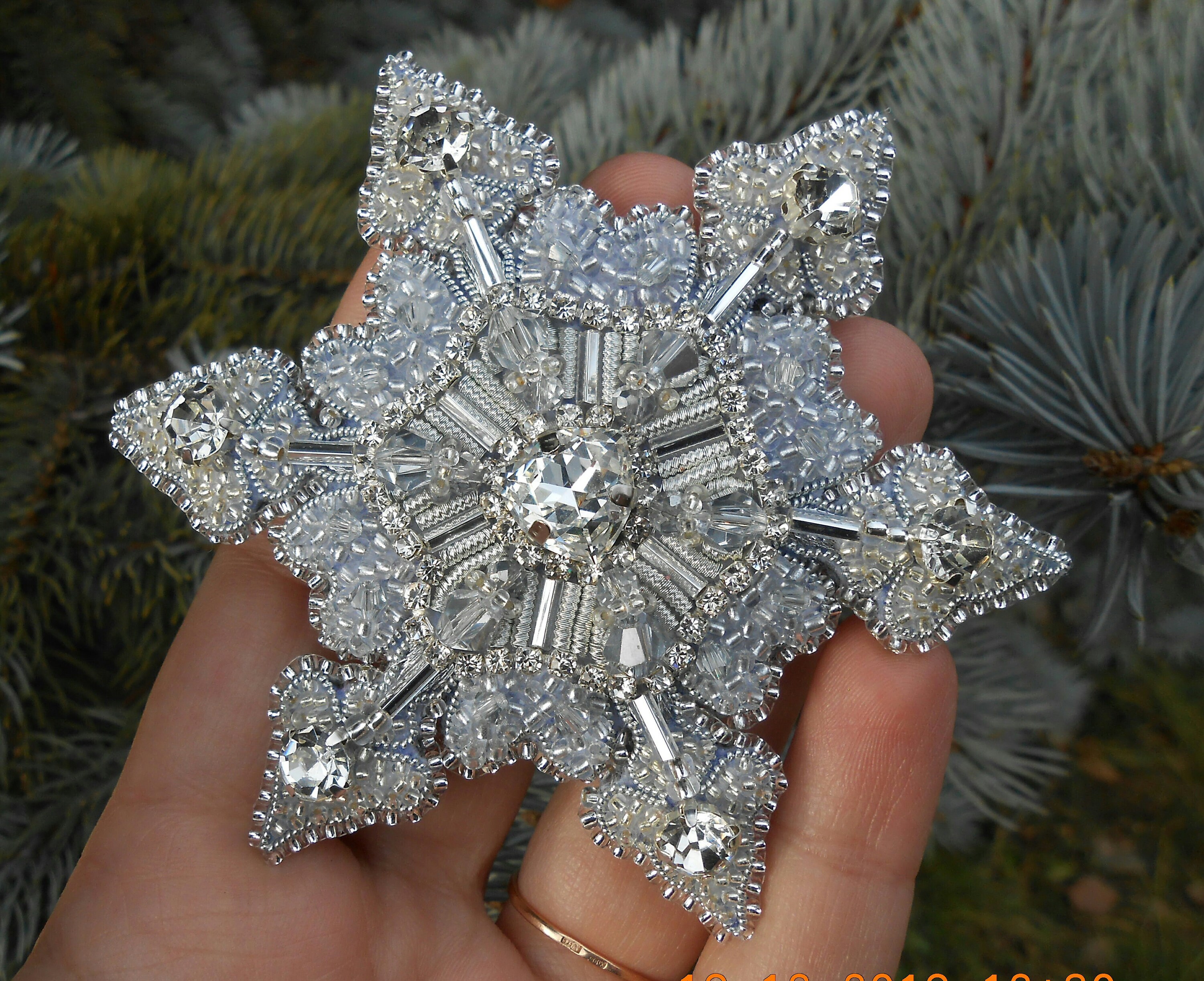 Brooch Snowflake Star Winter Christmas Brooch Decoration - Etsy