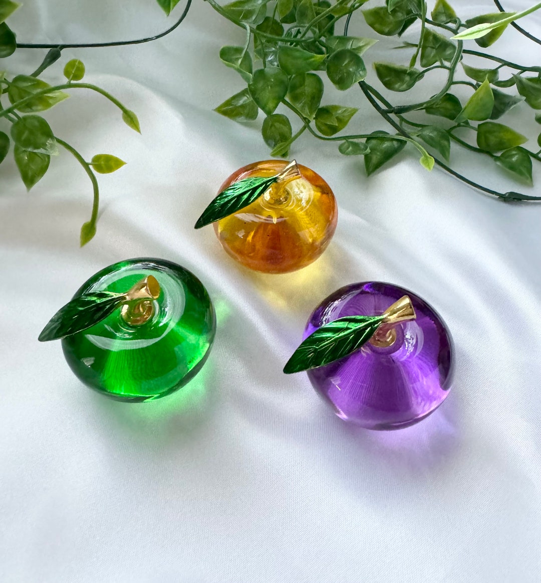 Glass Apple Paperweight - Glass Apple Decoration - Green Apple Carving ...
