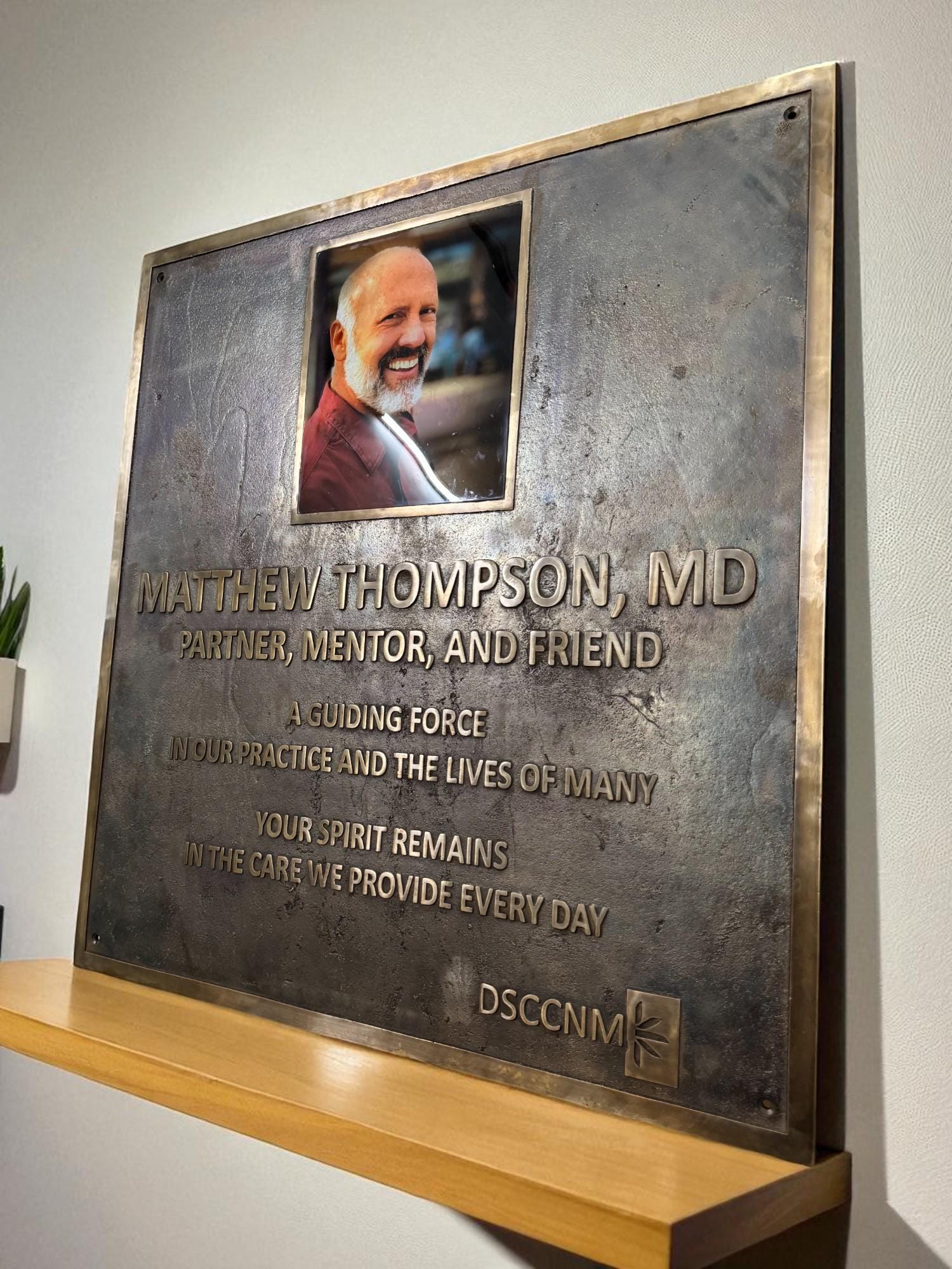 Custom Bronze Memorial Plaque With Photo: Personalized Dedication Sign ...