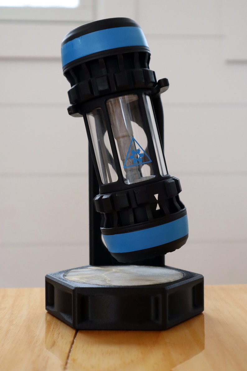 Siege Inspired Zoto Canister - R6 Cosplay and Display Prop - Etsy
