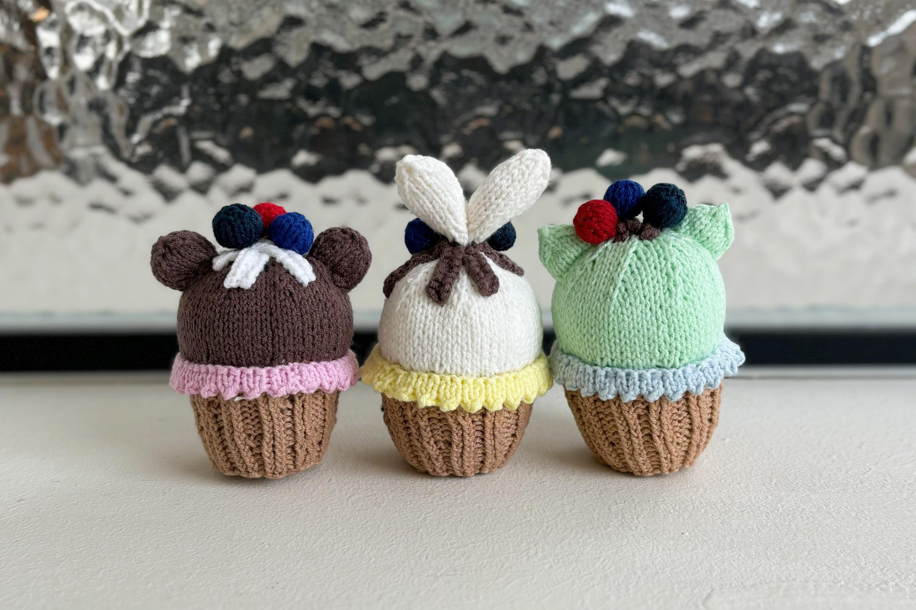 Animal Cupcake KNITTING PATTERN : Pattern PDF Instant Download ...