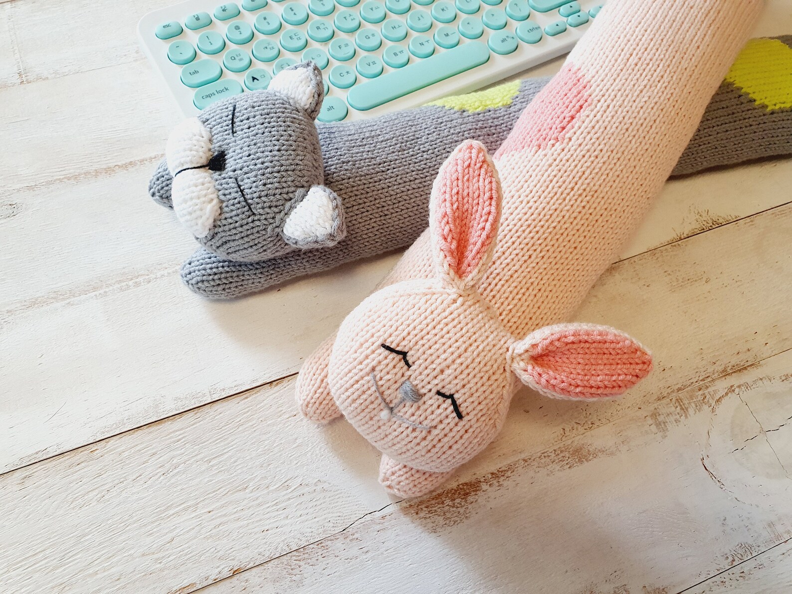 Animal Keyboard Wrist Rest KNITTING PATTERN : Pattern PDF Instant ...