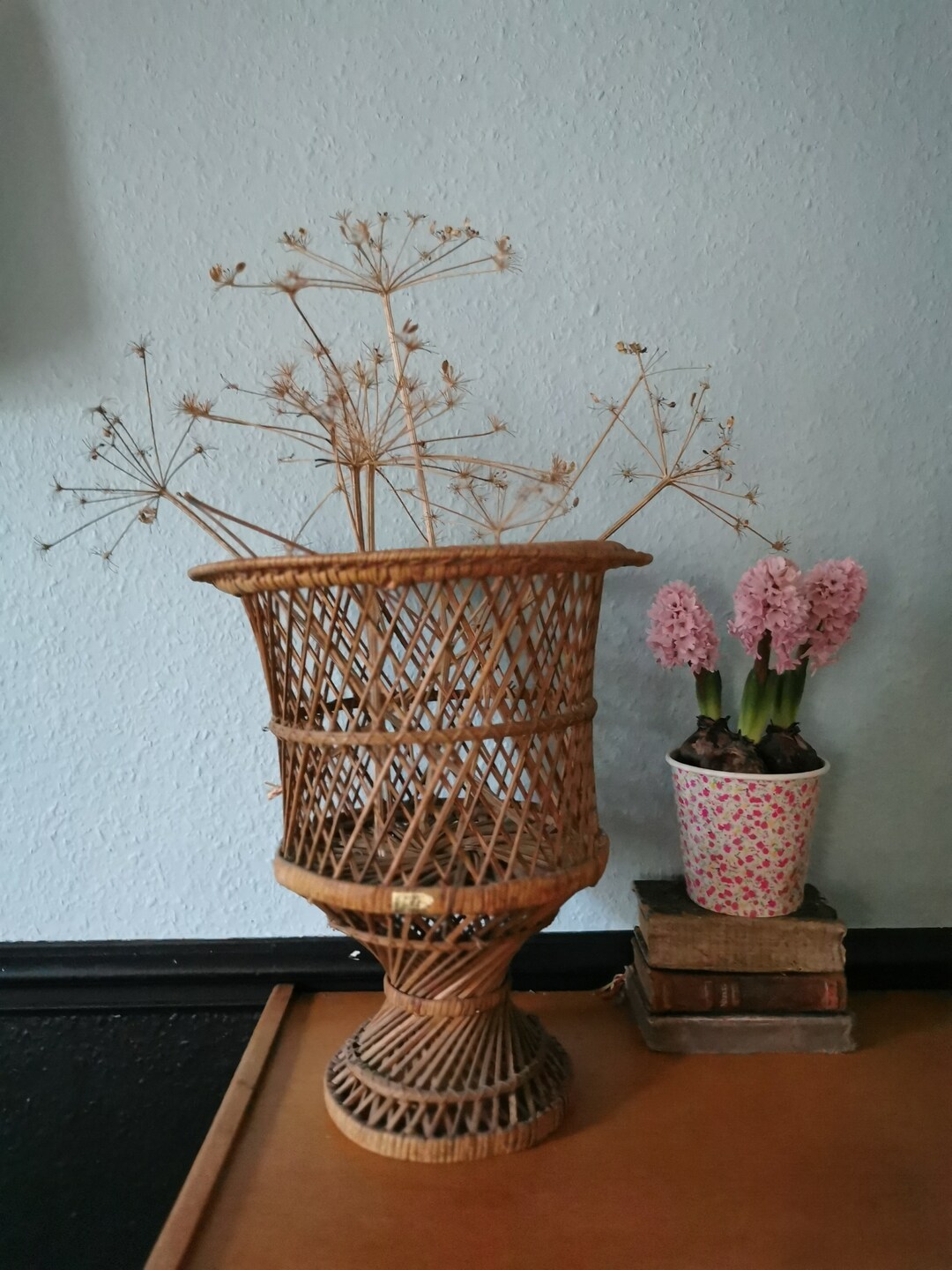Large Pot Cache, Basket, Abat Jout, Rattan Peacock Form Medici Rattan ...