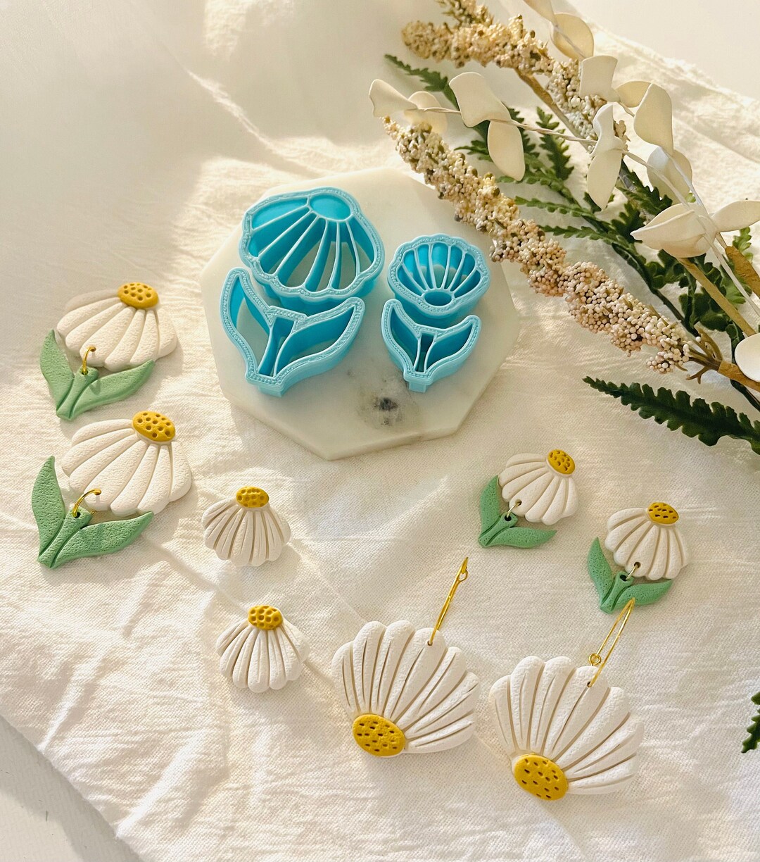 Embossed Half Daisy and Stem Clay Cutter Set, Flower Shape Pendant ...