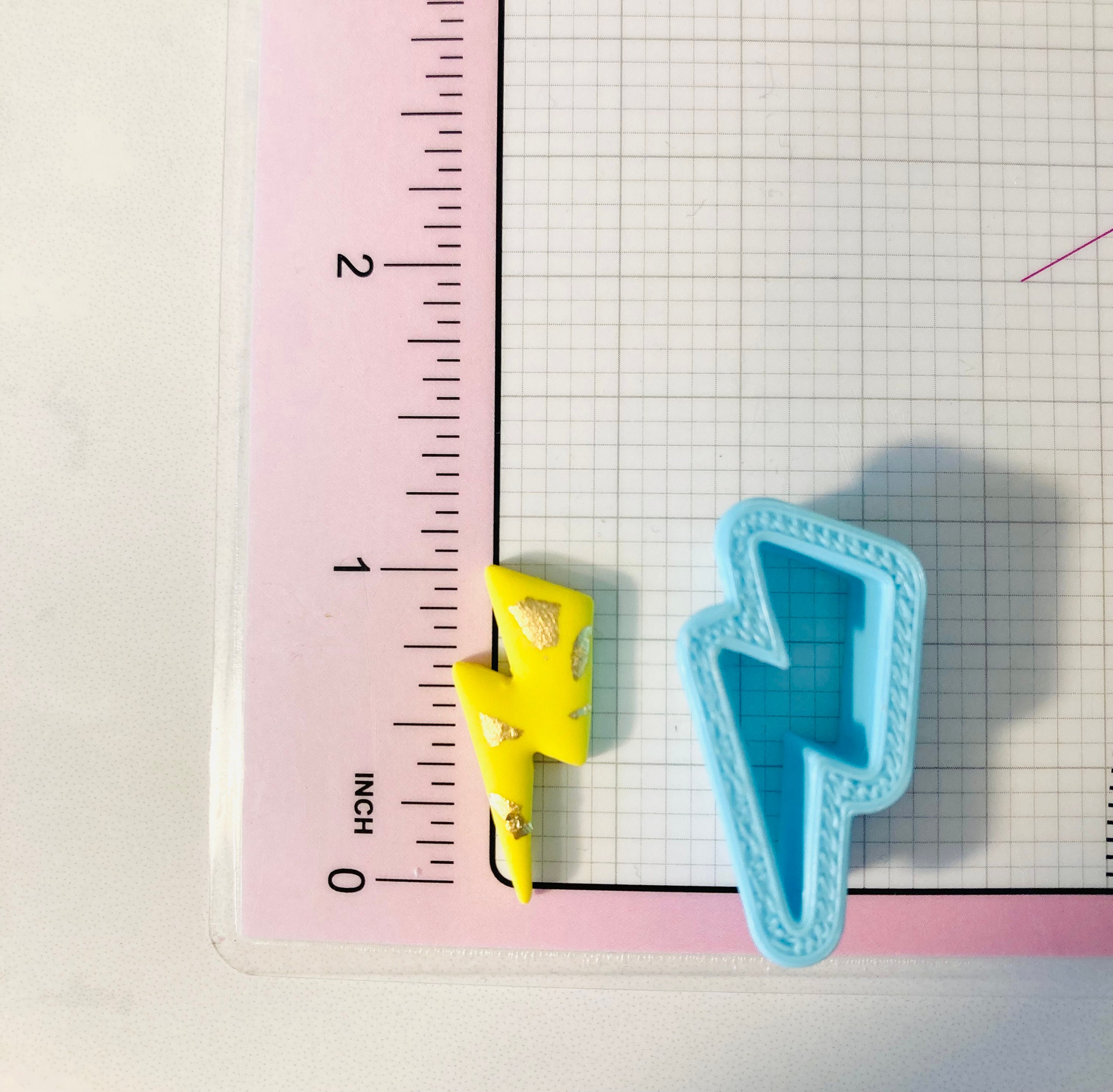 Lightning Bolt Shape Lightning Pendant Mirror Set Clay - Etsy UK