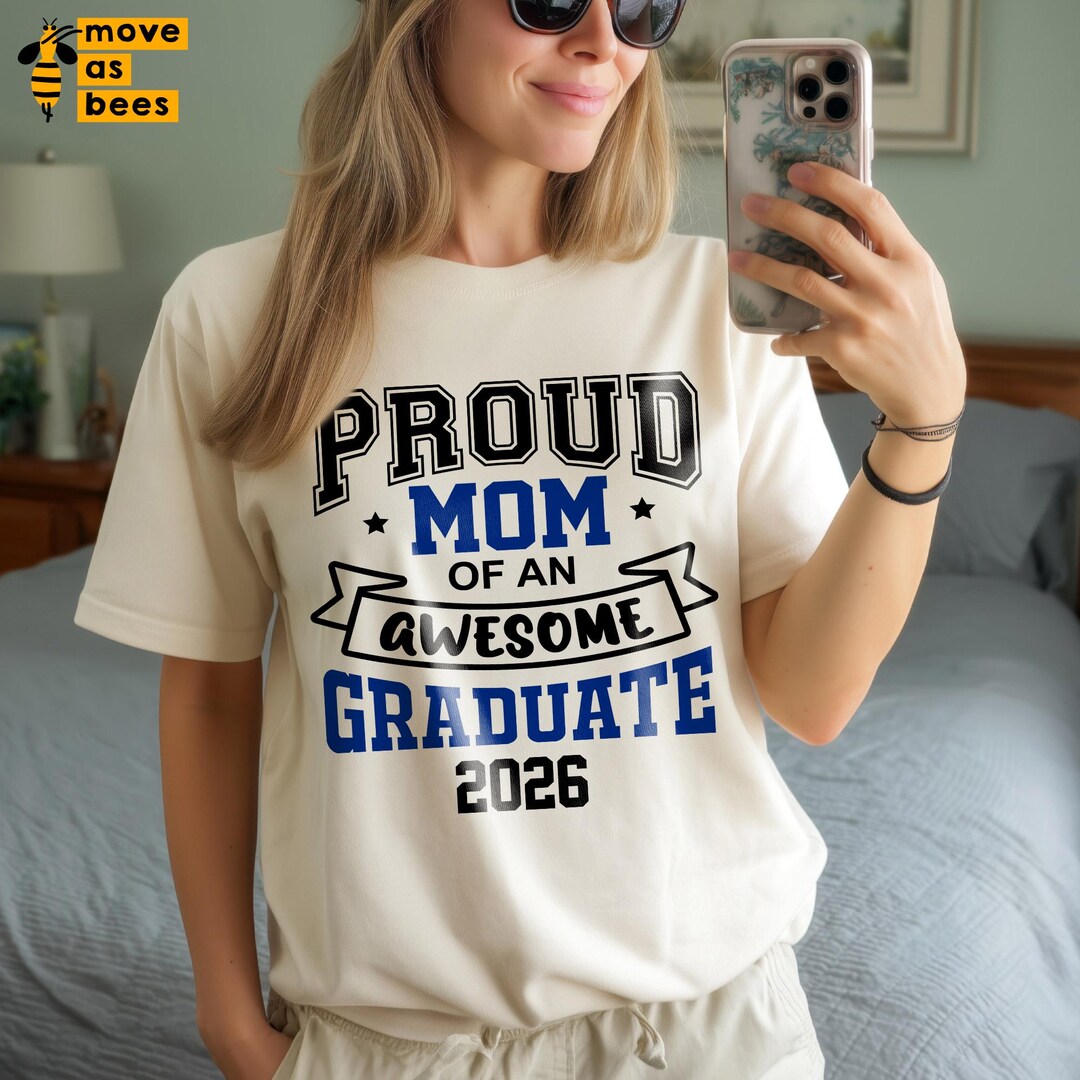 Proud Mom of an Awesome Graduate Svg, Png, Graduation 2026 Mom Svg ...