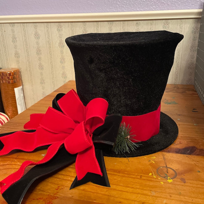 Top Hat Tree Topper - Etsy
