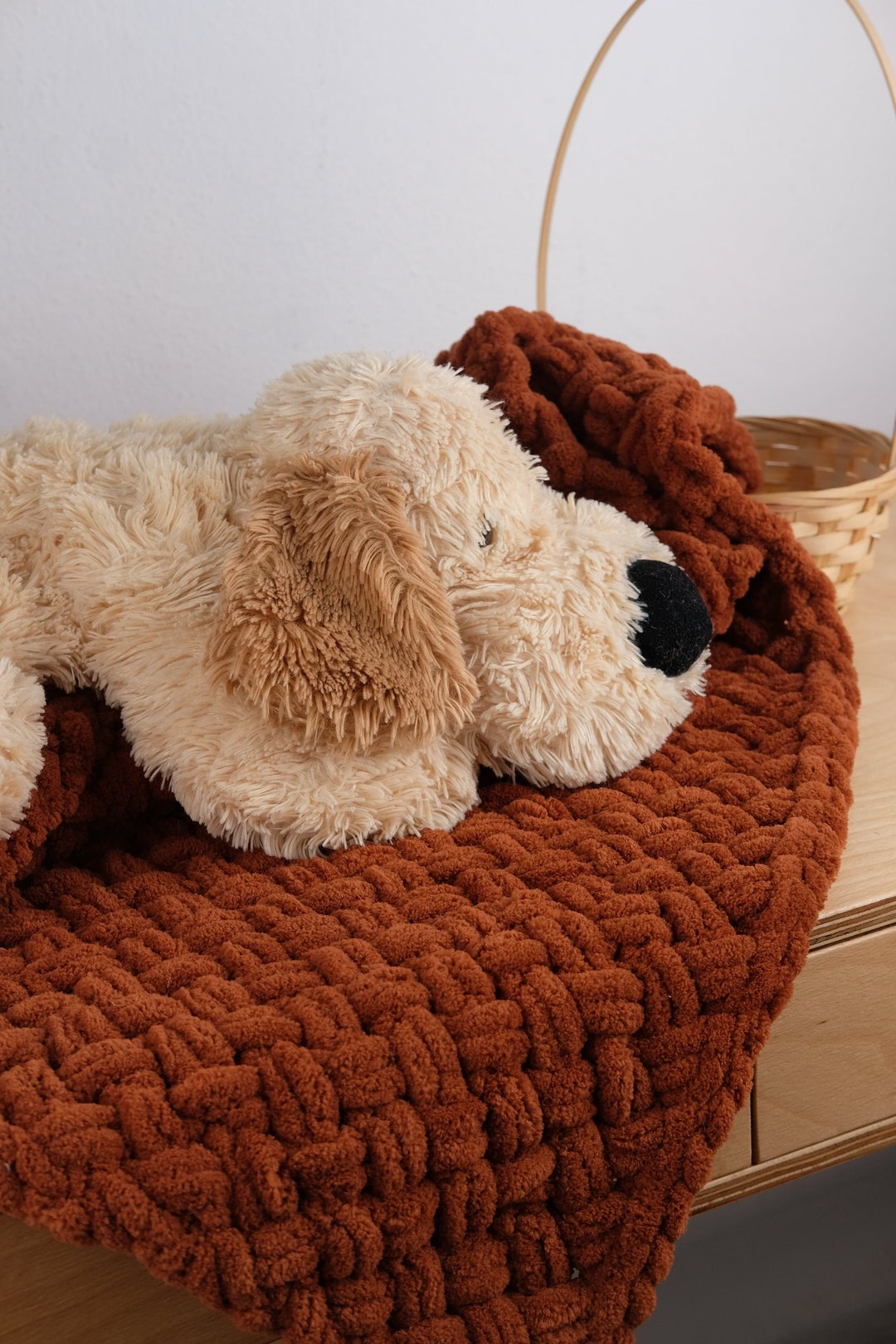Dog Blanket Finger Knit Pattern, Cat Chunky Soft Warm Pet Blanket ...