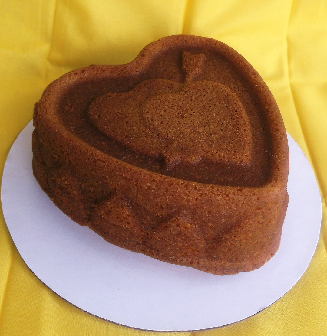 Jameson Irish Whiskey Cake - Whiskey Soaked Butter Cake - Chocolate ...