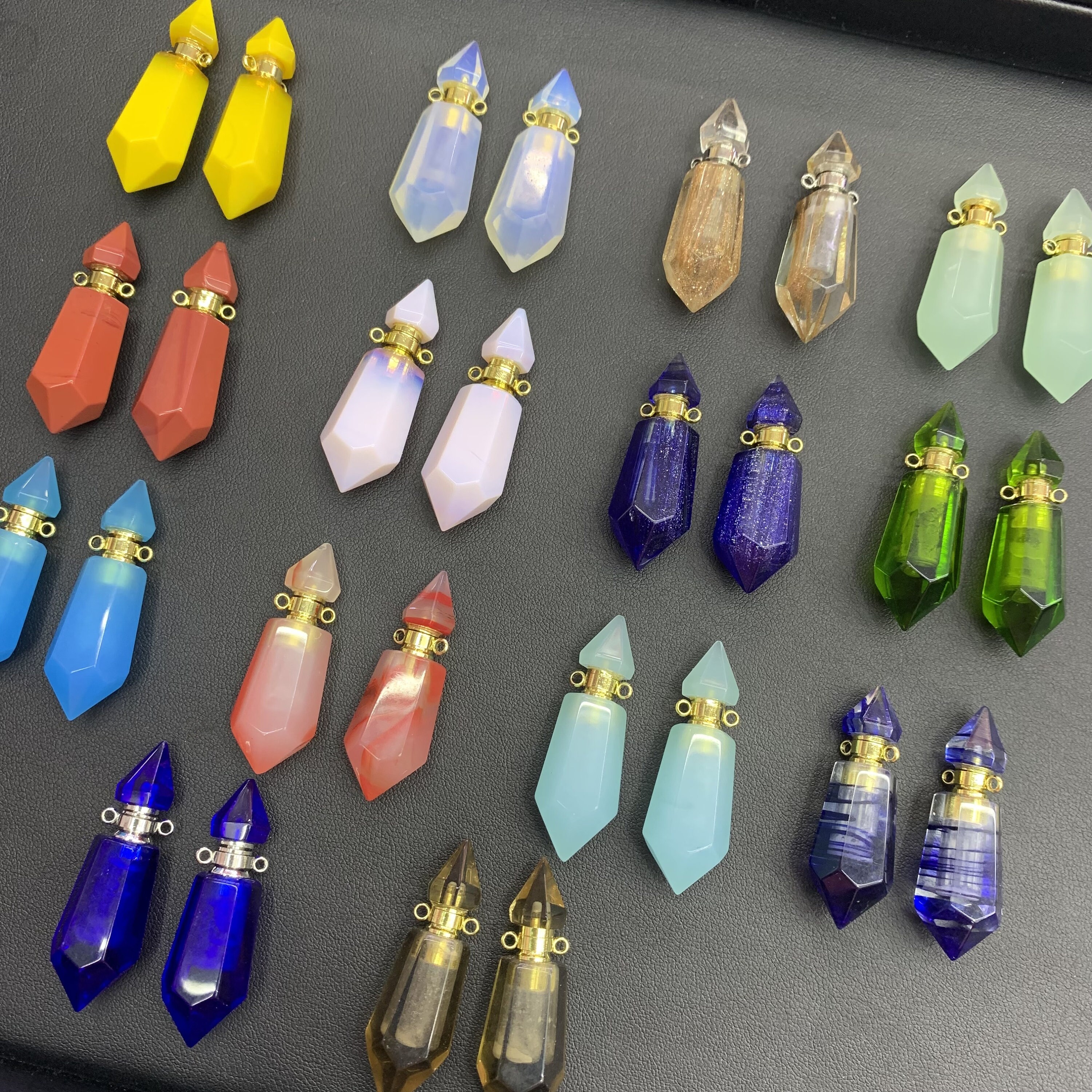 Double Point Perfume Bottle Pendant Handmade, Essential Oil Pendant ...