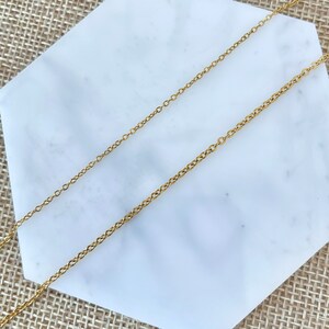 Simple Dainty Mini Gold Daisy Flower Stainless Steel Necklace ...