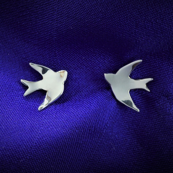 Swift Earring - Etsy UK