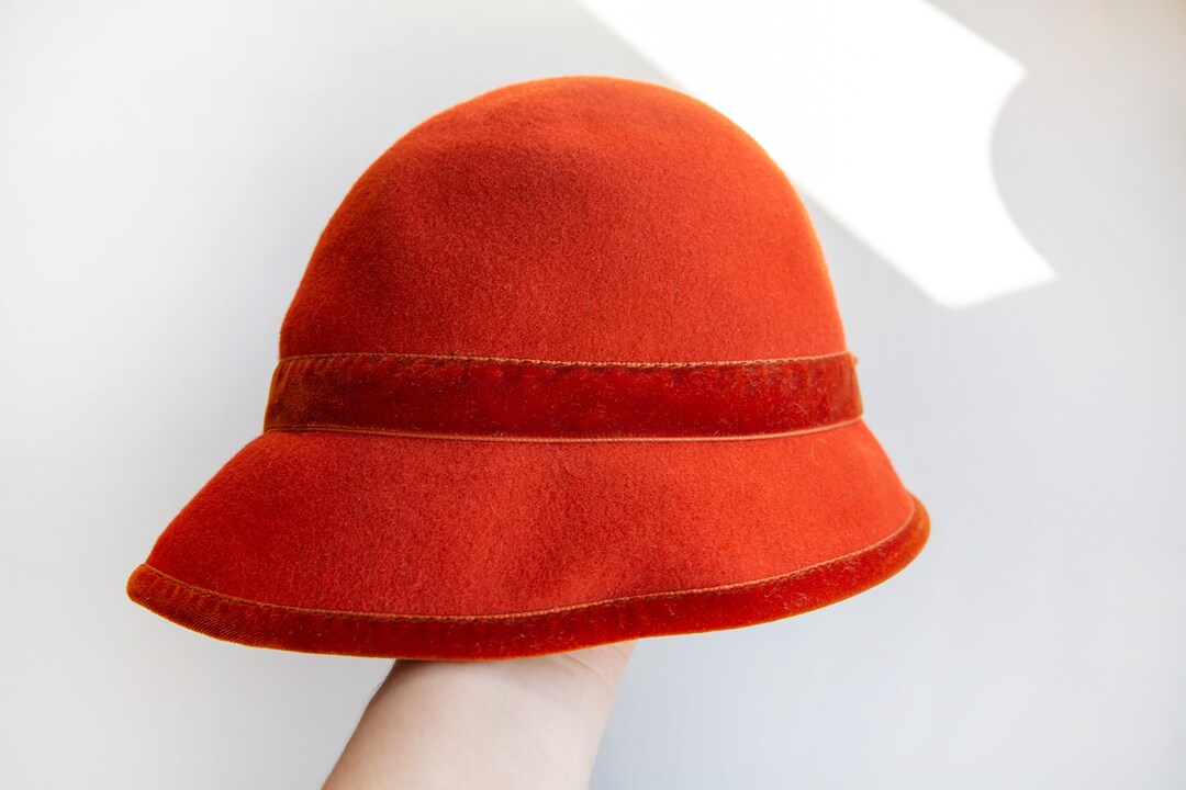 Vintage Red Wool Cloche Hat – 60s Style Velvet Trim, Made in Italy - Etsy