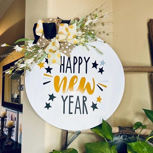Front Door Decor, New Years Door Sign, Welcome New Year Hanger, Happy ...