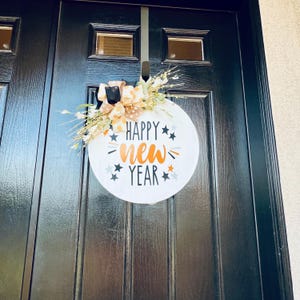 Front Door Decor, New Years Door Sign, Welcome New Year Hanger, Happy ...