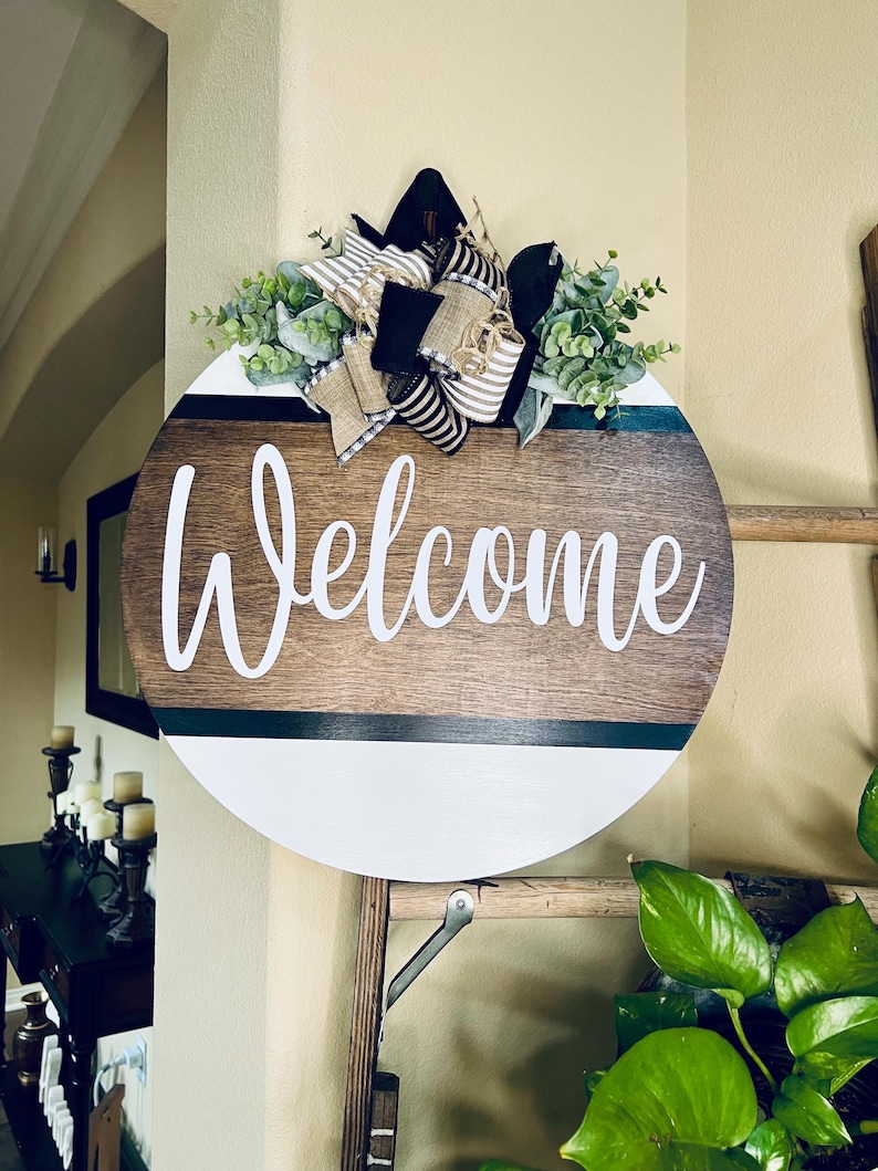 Farmhouse Welcome Sign, Round Wooden Door Hanger, Rustic Front Door ...