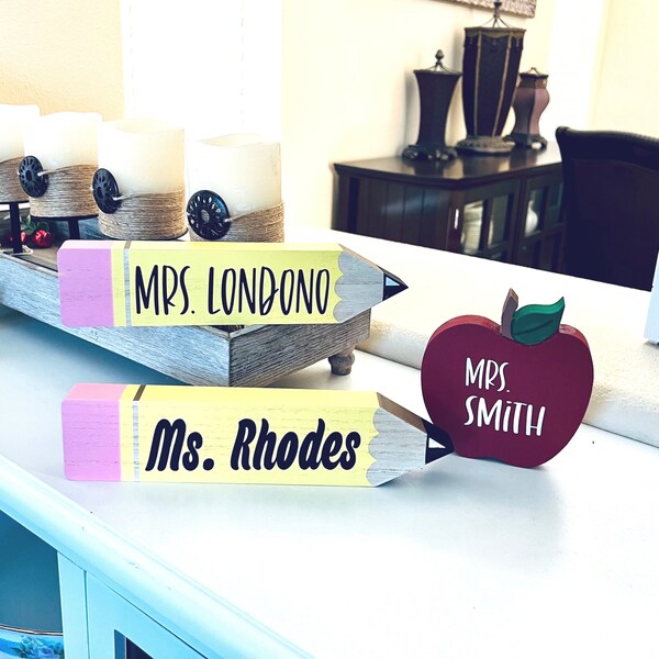 Teacher Name Plate - Etsy