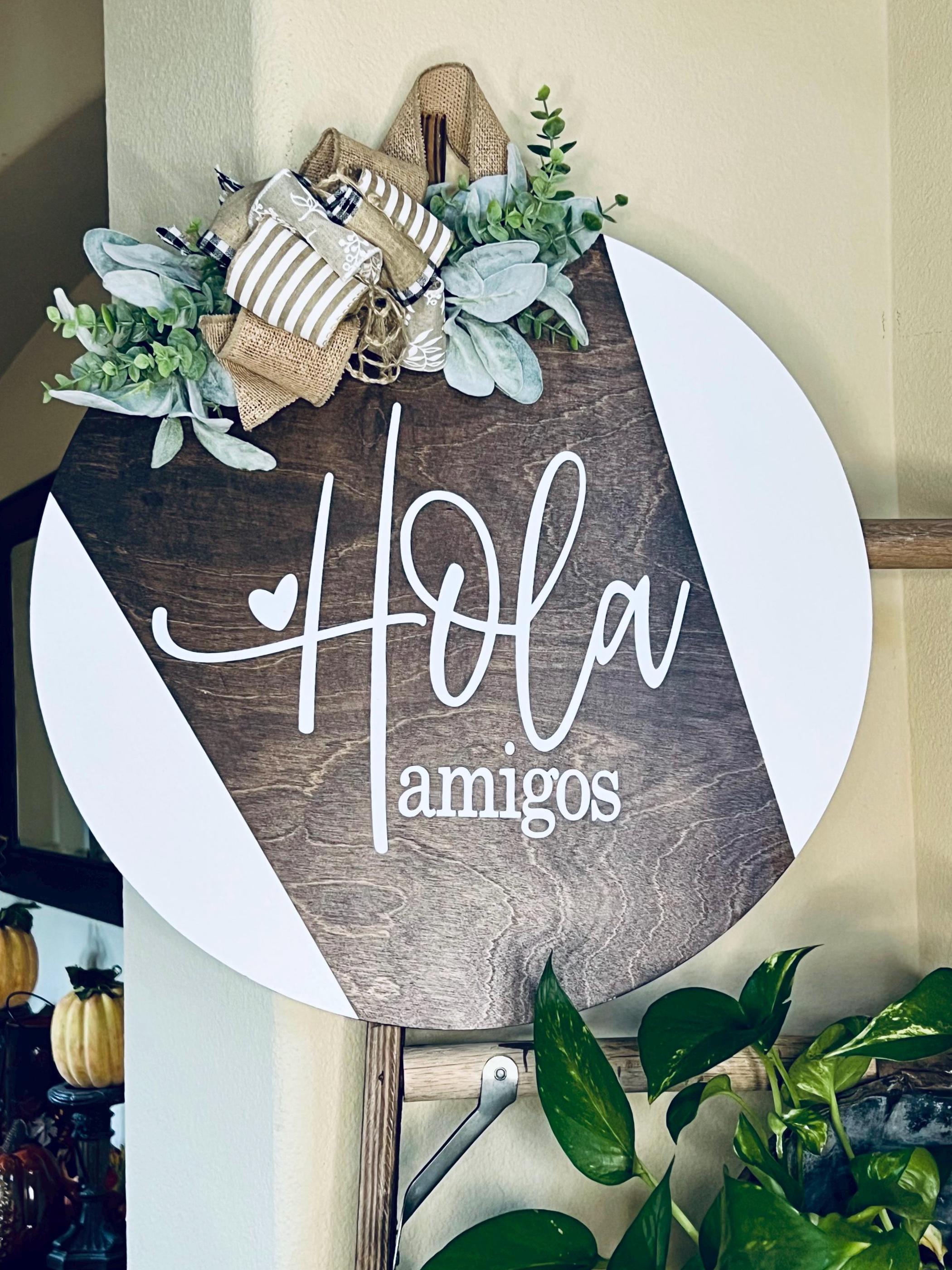 Hola Amigos Wood Door Sign: Spanish Welcome Wreath - Etsy