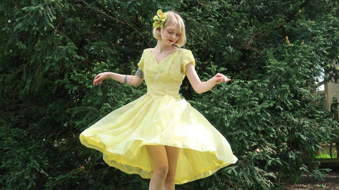 Vintage 1950s Pale Yellow Tea Dress Size Medium - Etsy