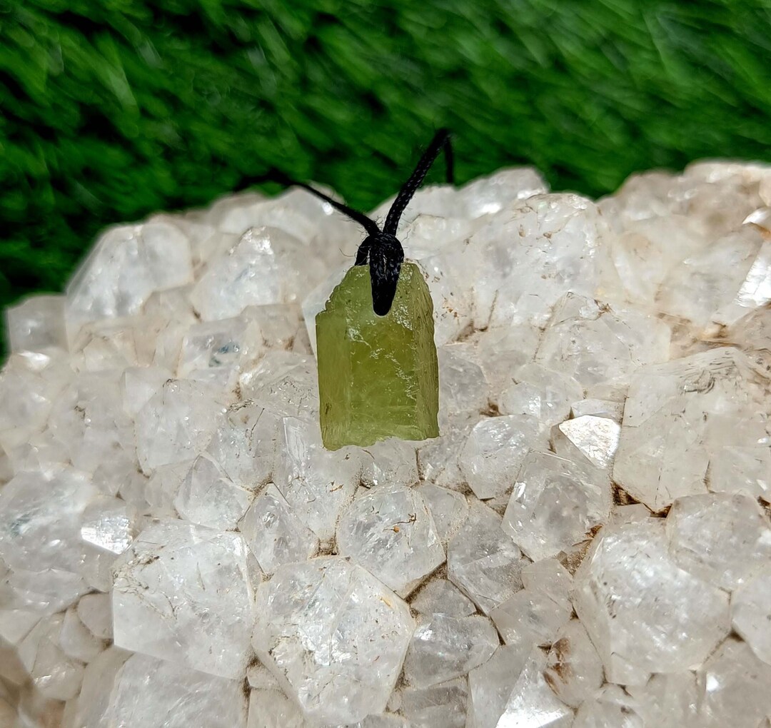 Heliodor Rough Pendant Natural Heliodor, Rough Pendent Birthstone ...