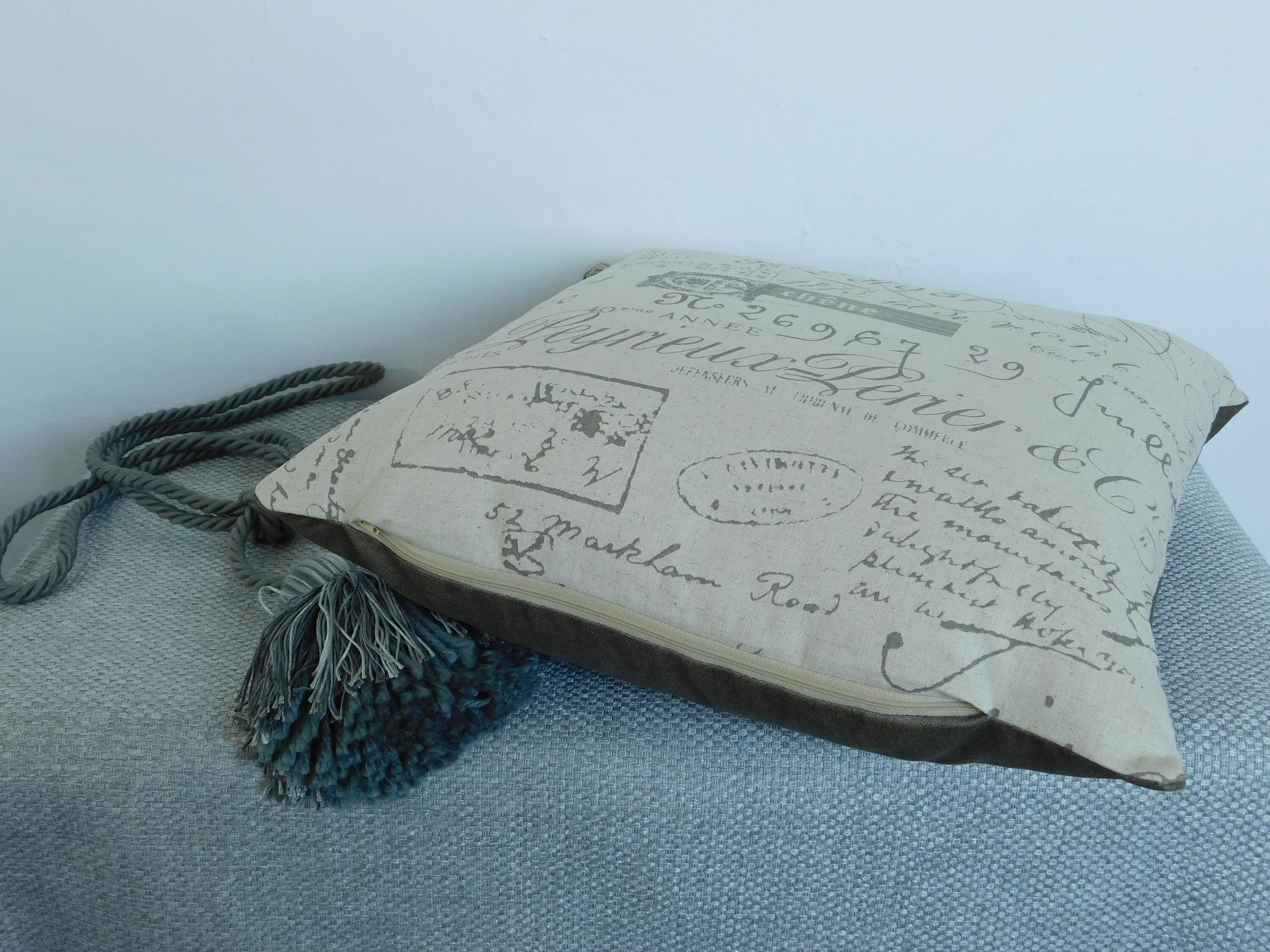 French Script Cushion Cover cojín de dispersión de estilo | Etsy