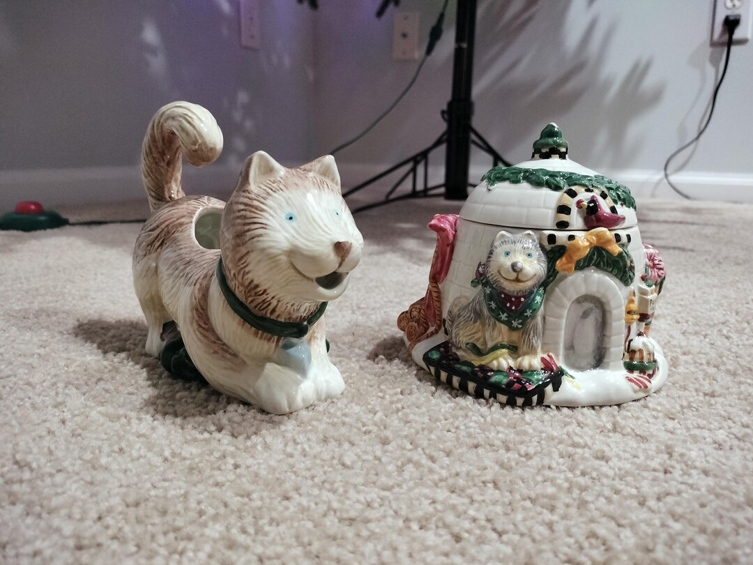 Vintage Debbie Mumm Winter Follies Sugar and Creamer Set by Sakura ...