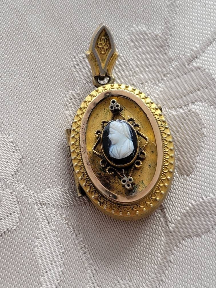 Cameo Locket Victorian or Edwardian Gold Filled Carved With Original ...