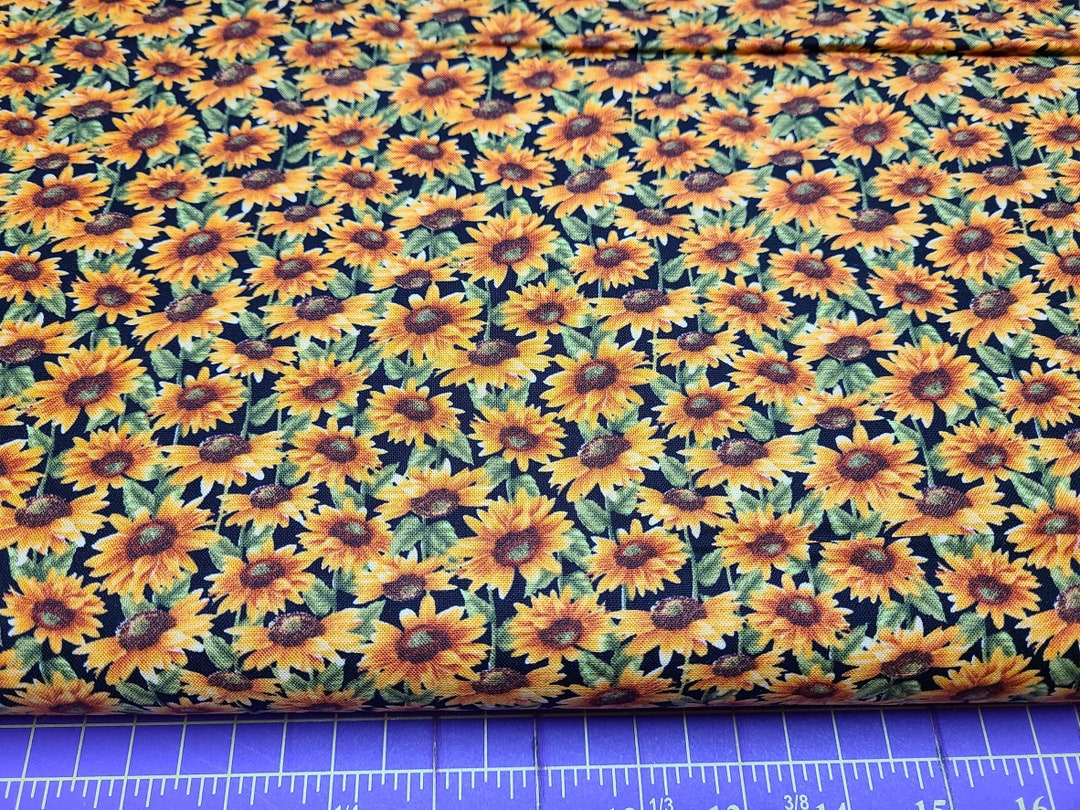 Henry Glass Cavalier Crows Sunflowers 2808 Cotton Fabric - Etsy