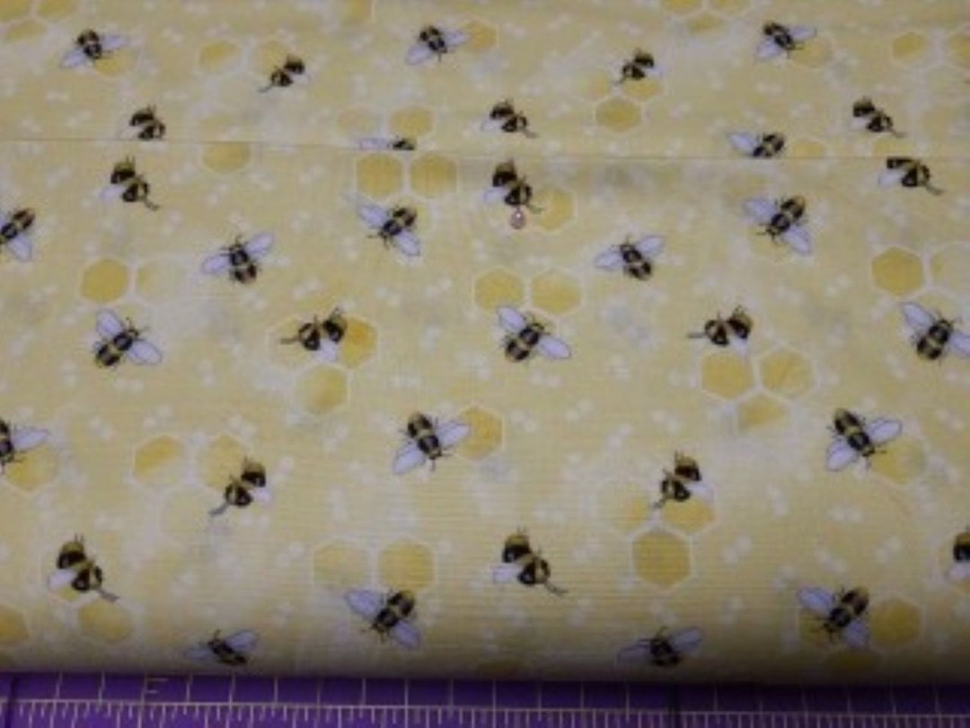 Henry Glass Bee You by Shelly Comiskey Cotton Fabric - Etsy