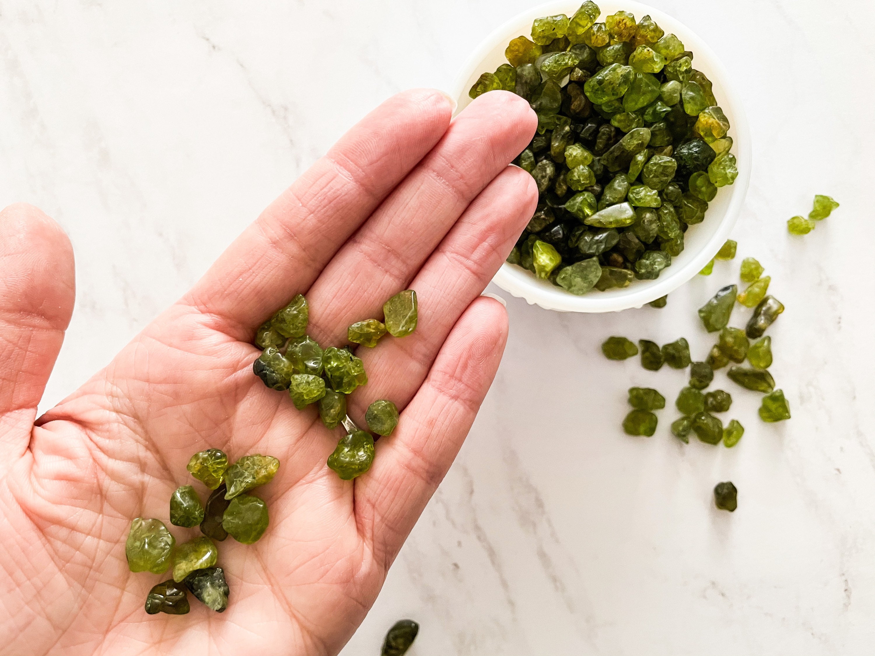 10 Grams Peridot Tumbled Stones | Etsy