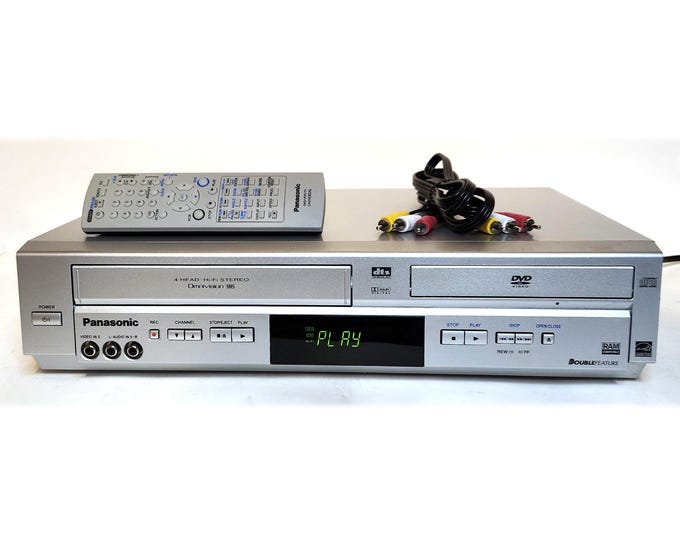 Panasonic VCR/DVD Combo Vhs Omnivision With Remote Control, Cable, PV ...