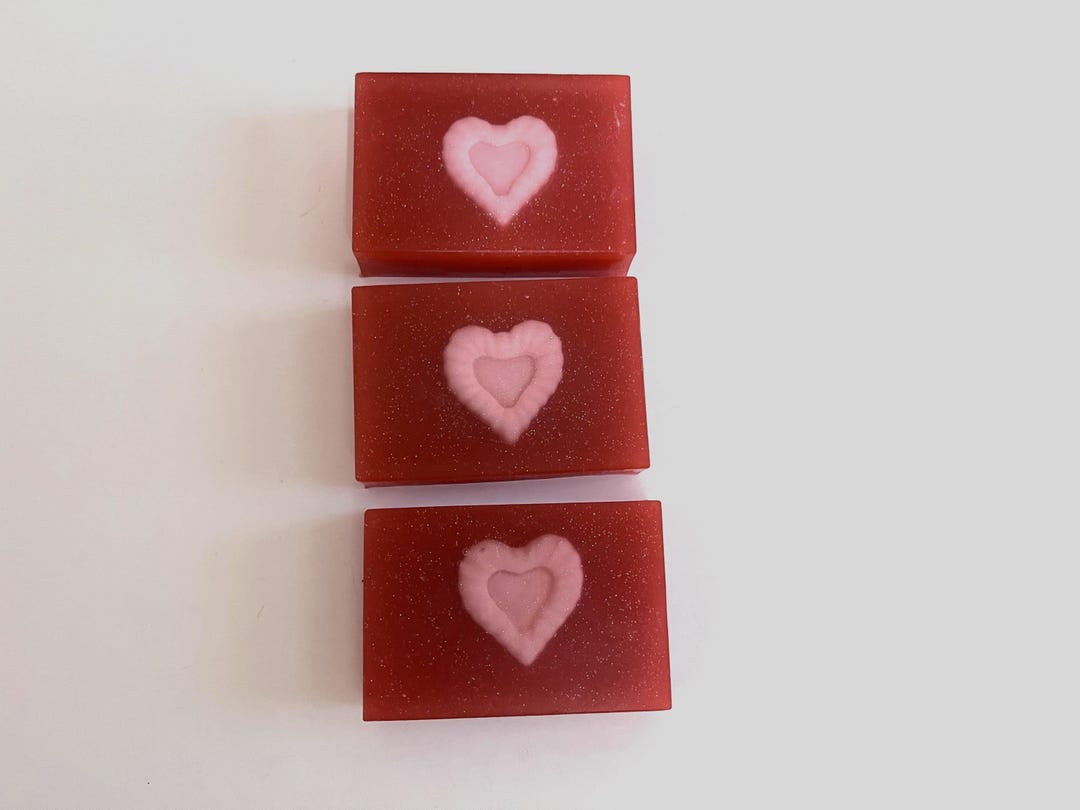 Sweet Hearts Red Bar Soap W/embedded Pink Heart & Glitter Scented W ...