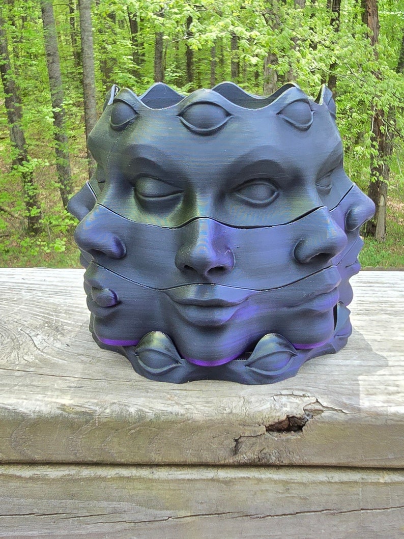 Multi Faced Vase and Fidget With Base - Etsy