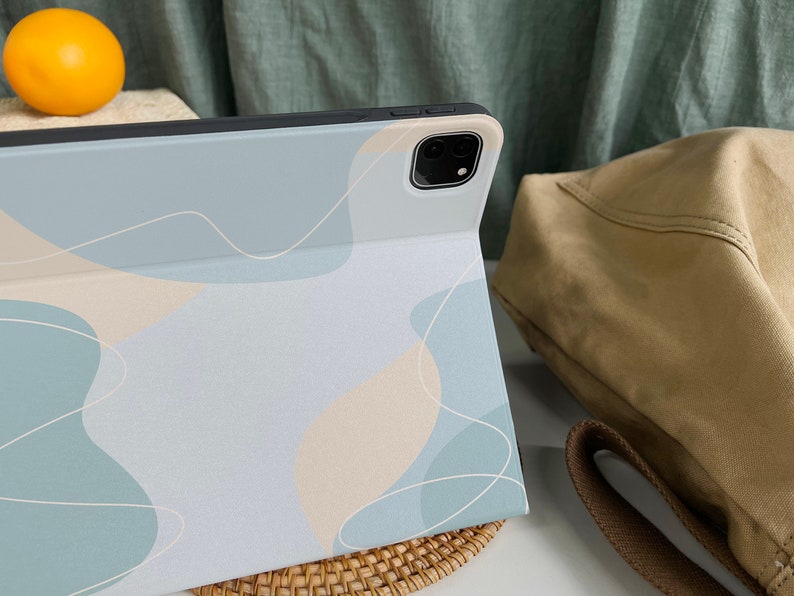 Light Blue Line Art Magnetic Smart Case Cover iPad 9 Case, iPad Mini 6 ...