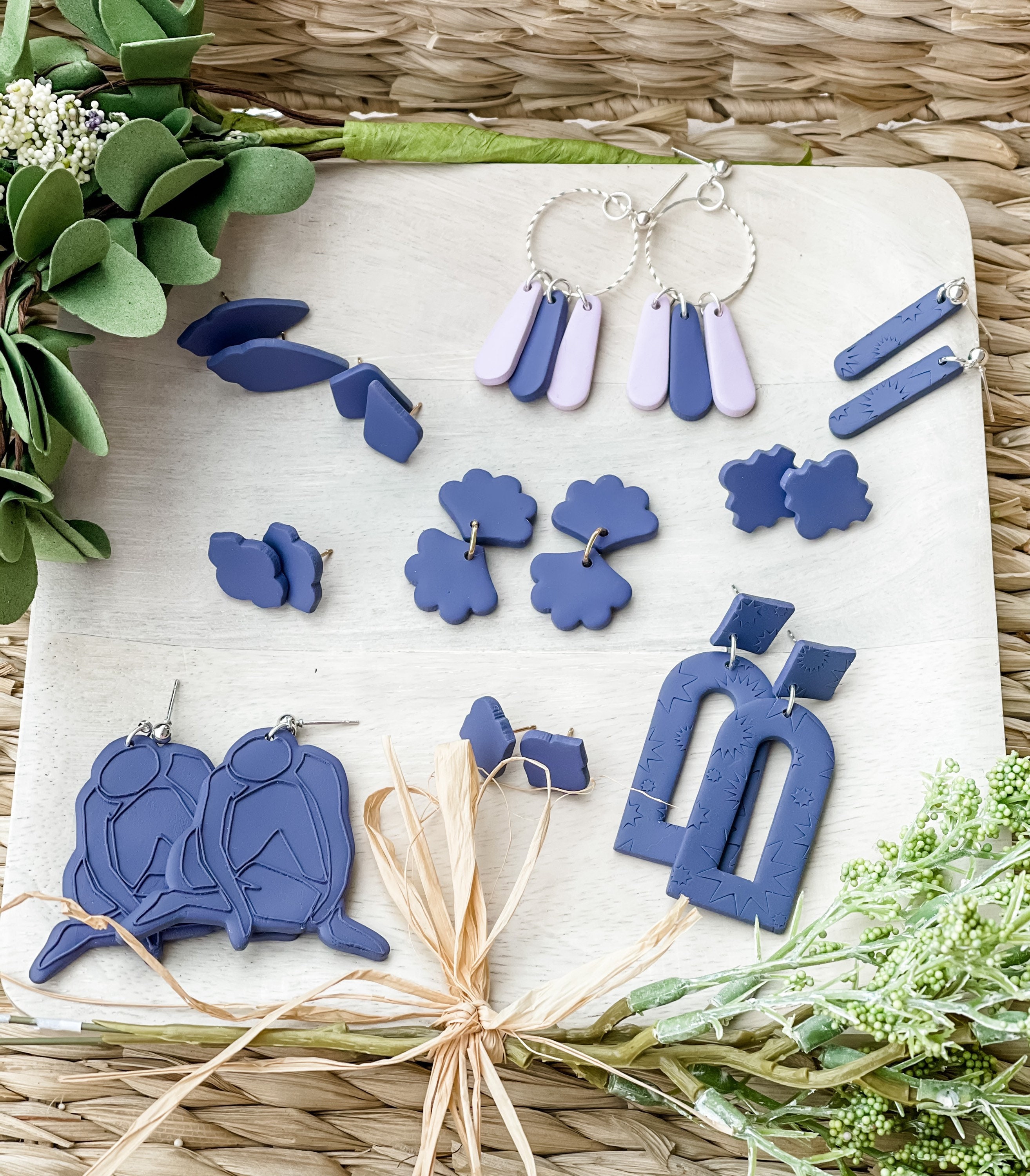 Pendientes de arcilla azul marino, pendientes de arcilla femenina ...