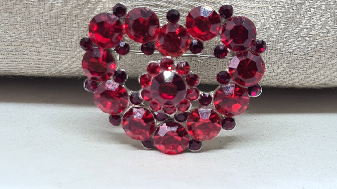 Vintage Red Crystal Floral Heart Brooch - Etsy