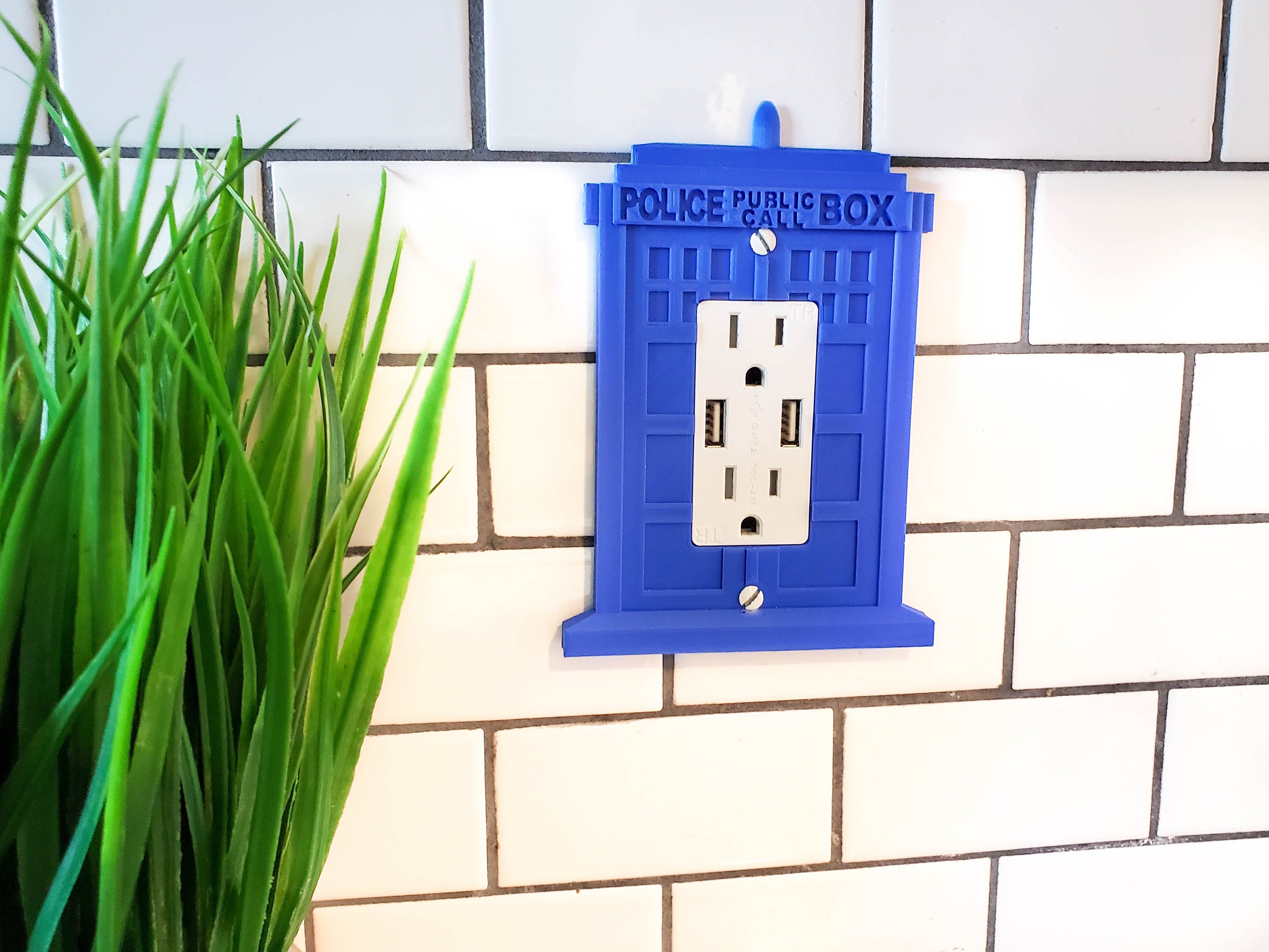 Light Switch / Electrical Outlet Cover Tardis Police Box - Etsy