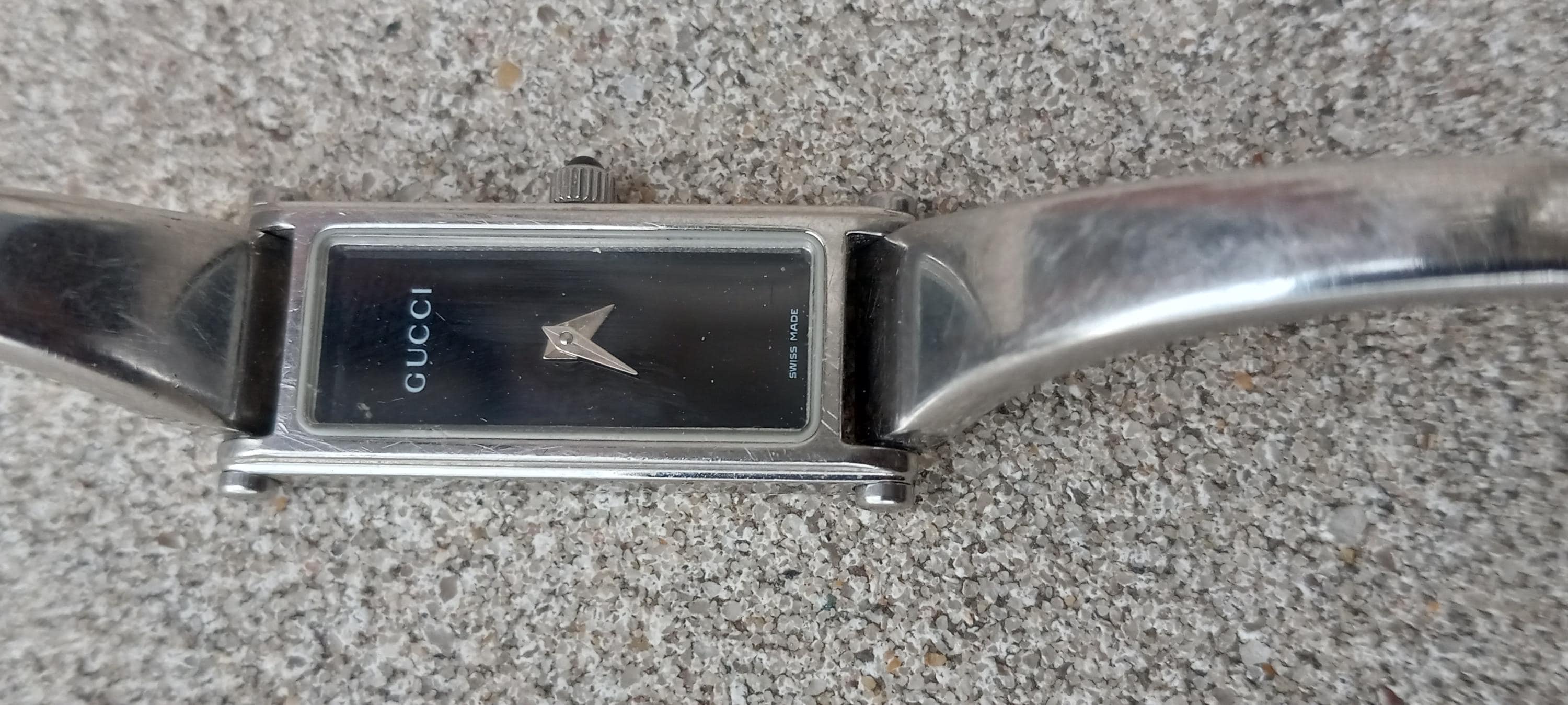 Gucci Silver & Black, Swiss Made, Quartz Ladies Watch - Etsy