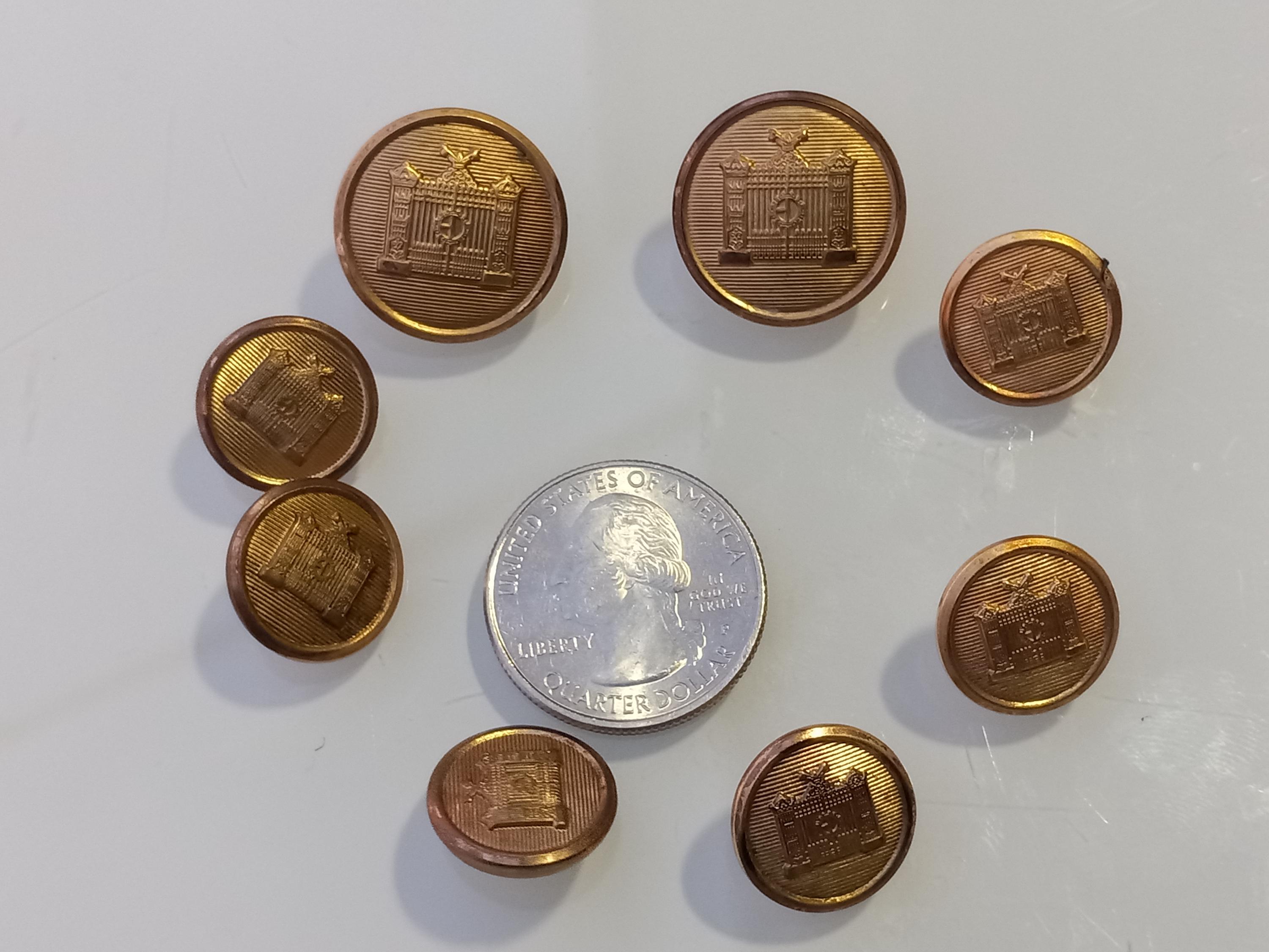 Brooks Brothers Castle Gate Gold Tone Metal Replacement Buttons ...