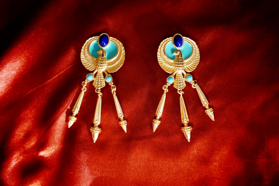 Elizabeth Taylor for Avon Egyptian Revival Earrings / Egyptian Ra Sun ...