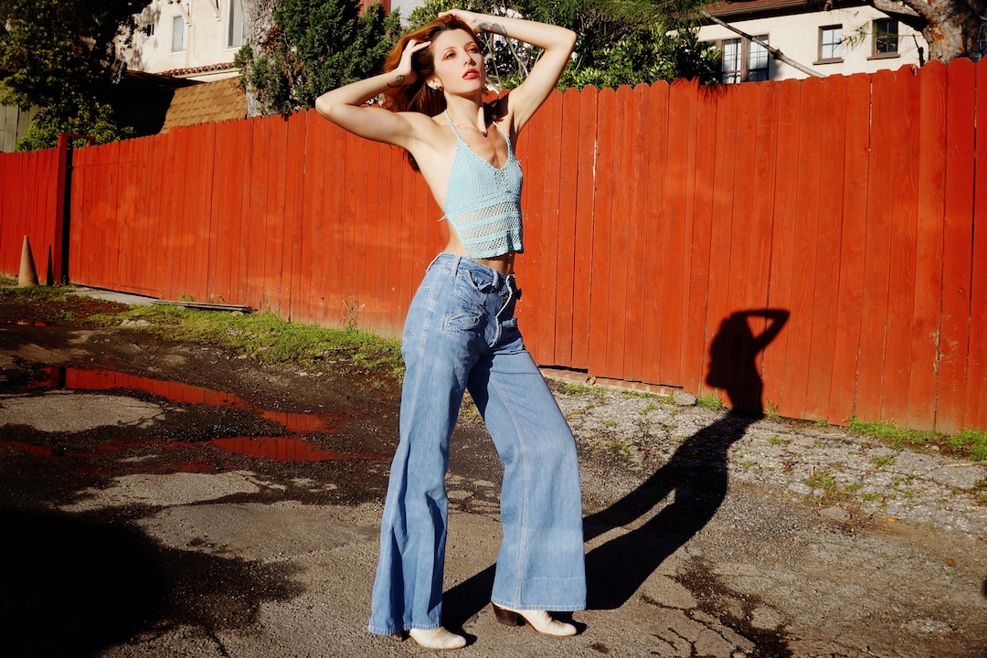 1970s Faded Glory Light Wash Low Rise Bell Bottom Jeans / 70s Light ...