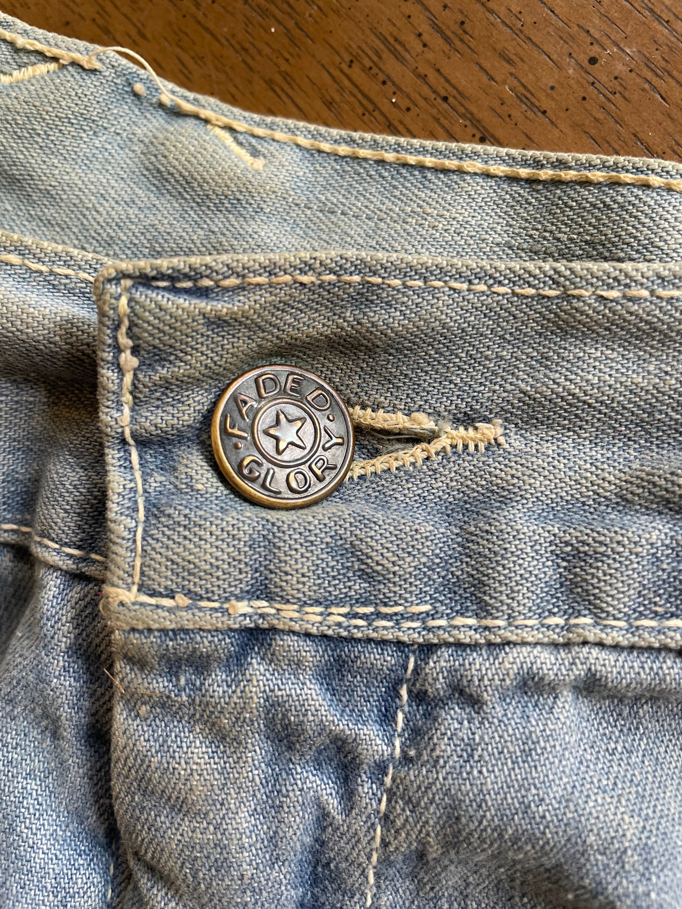 1970s Painted Star Bell Bottoms by Faded Glory / 1970s Star Jeans ...