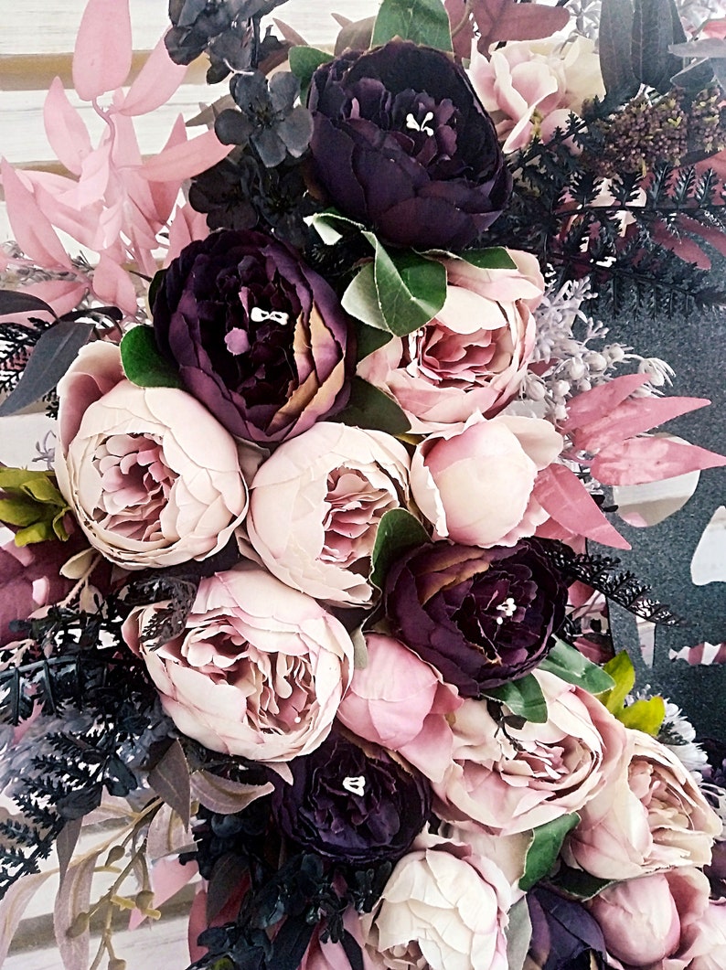 Halloween Gothic Crescent Moon Skull Pink Black Peony Dark - Etsy