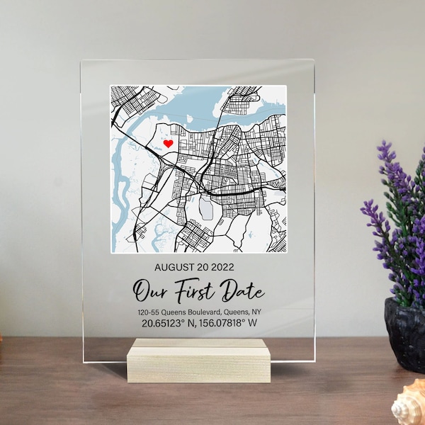 Custom Map Gifts - 60+ Gift Ideas for 2024