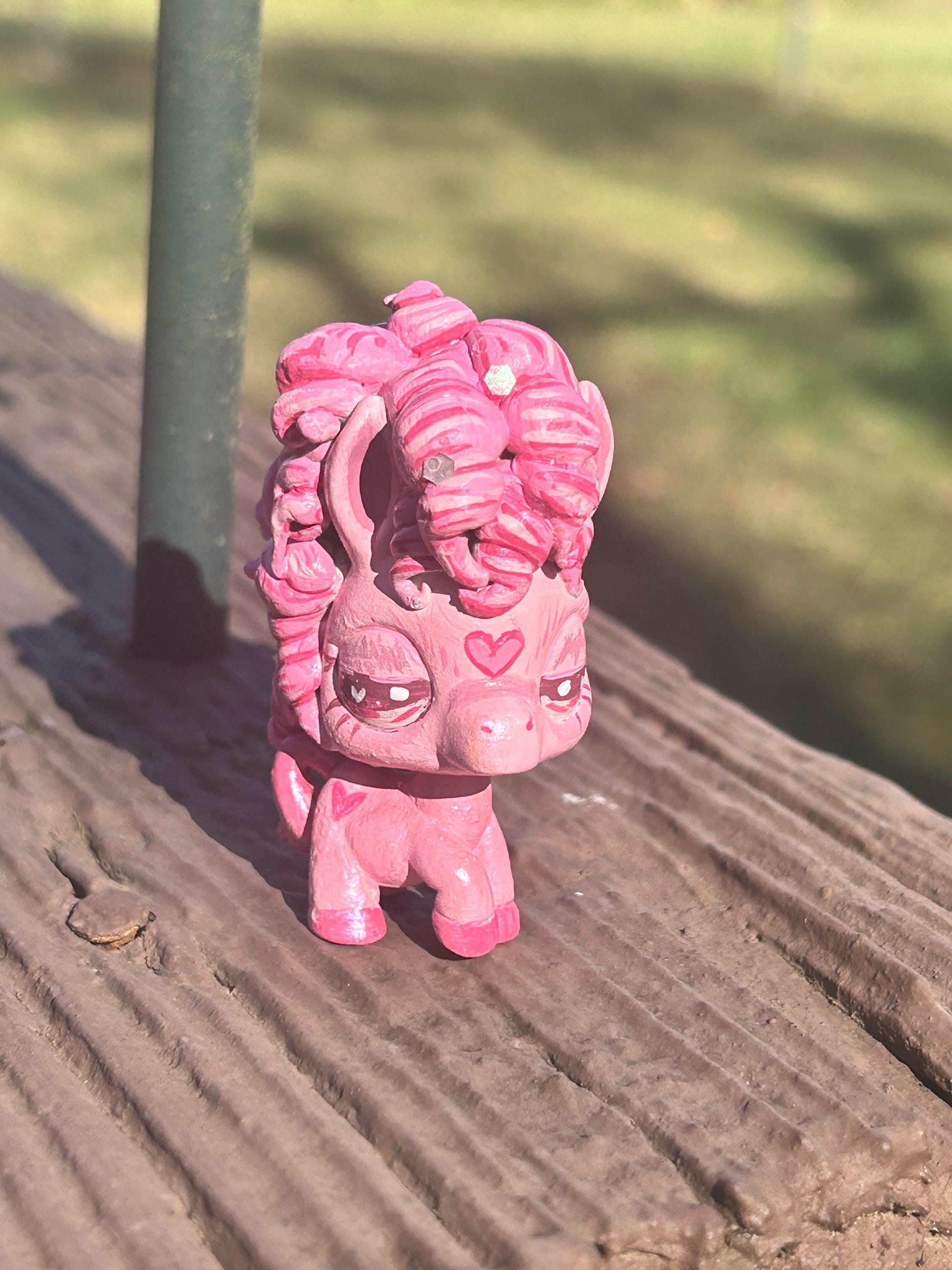 Custom Painted LPS Inspired by Pink Pony Club - Etsy