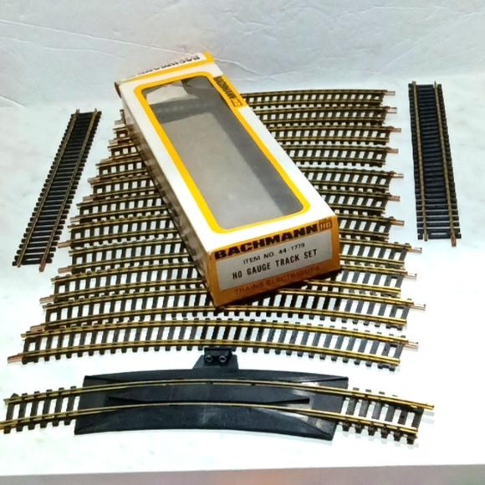 Vintage Bachmann HO Scale 44-1779 Track Set 13 Curves, 1 Straight, 1 ...