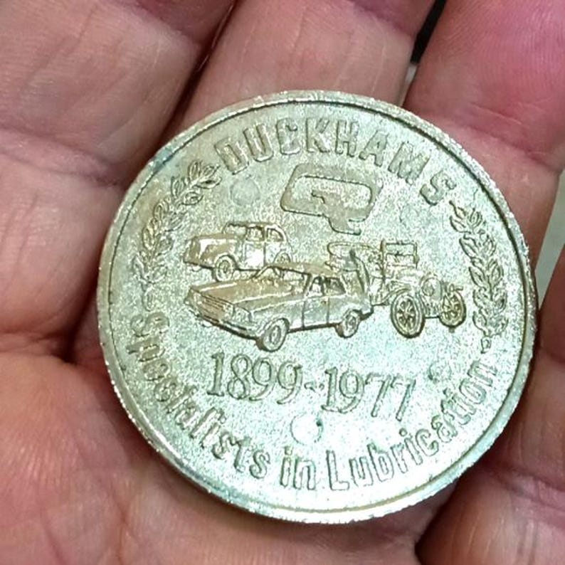 1977 Queen Elizabeth II Silver Jubilee Duckham's Collectable Aluminum ...